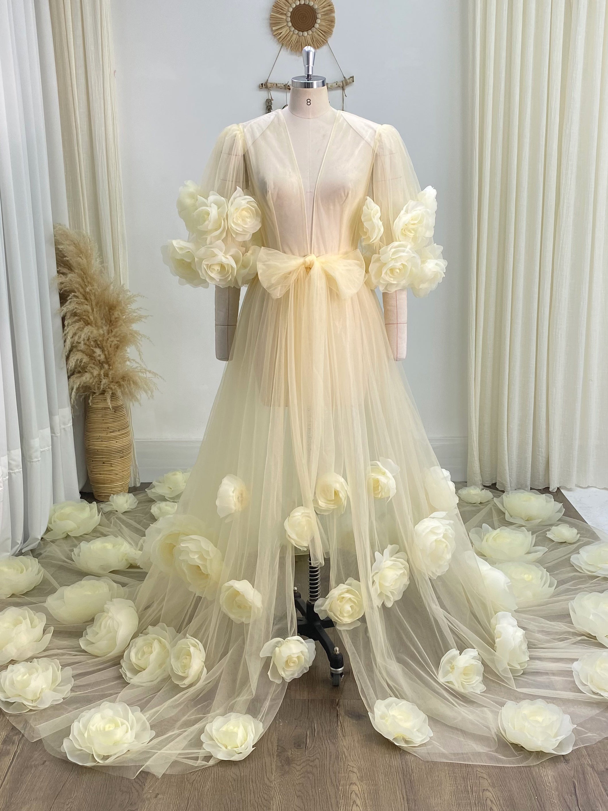 3D Rose Bridal Robe Handmade Flowers Boudoir Robes Bridesmaid Gift ...